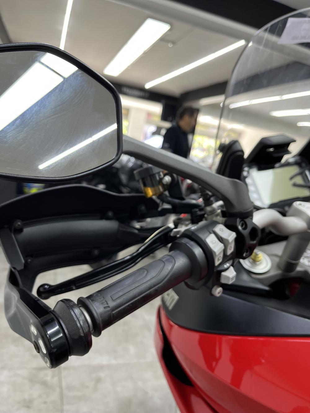 Triumph Motorcycles | Seminueva DUCATI MULTISTRADA 950 2021