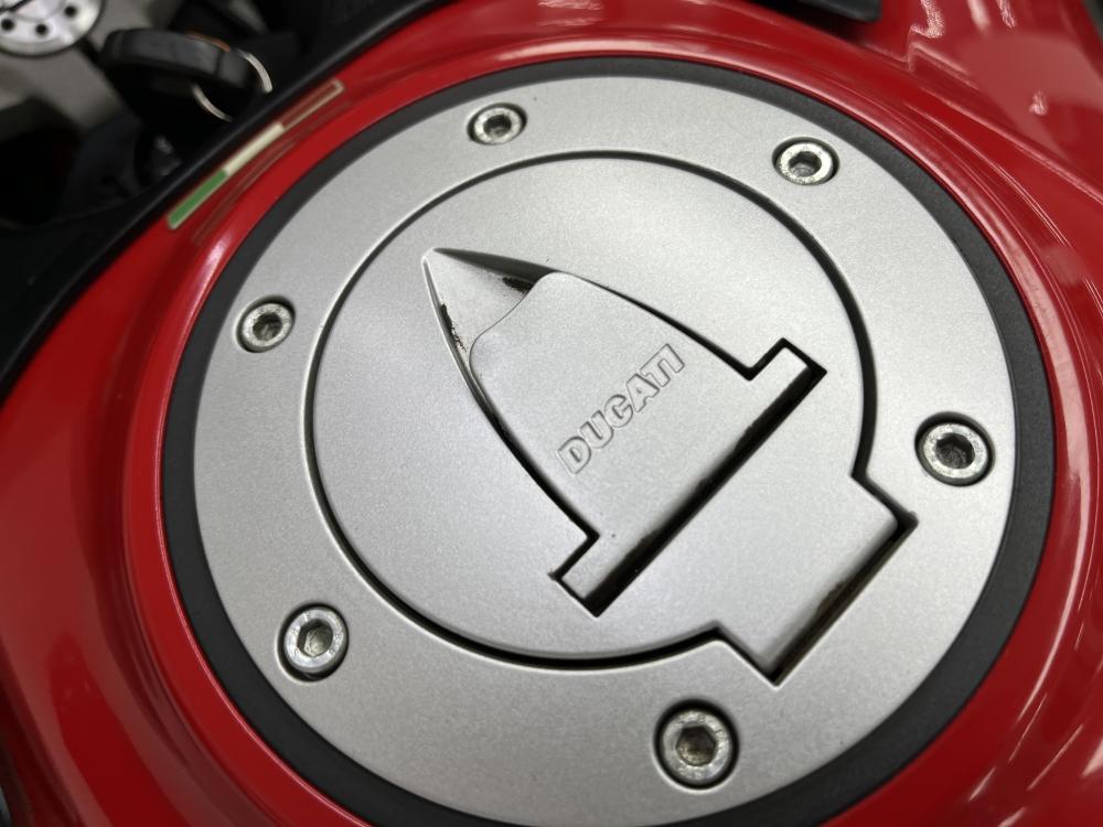 Triumph Motorcycles | Seminueva DUCATI MULTISTRADA 950 2021